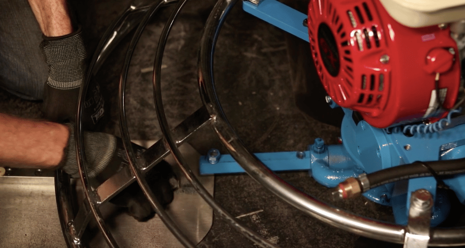 WALK BEHIND TROWEL SET-UP & BASIC OPERATION (VIDEO)